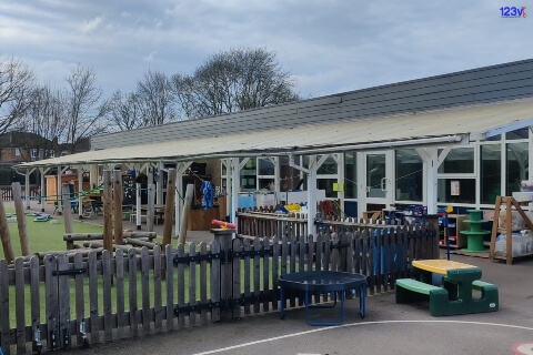 Canopies for Schools in Hereford, Herts, UK