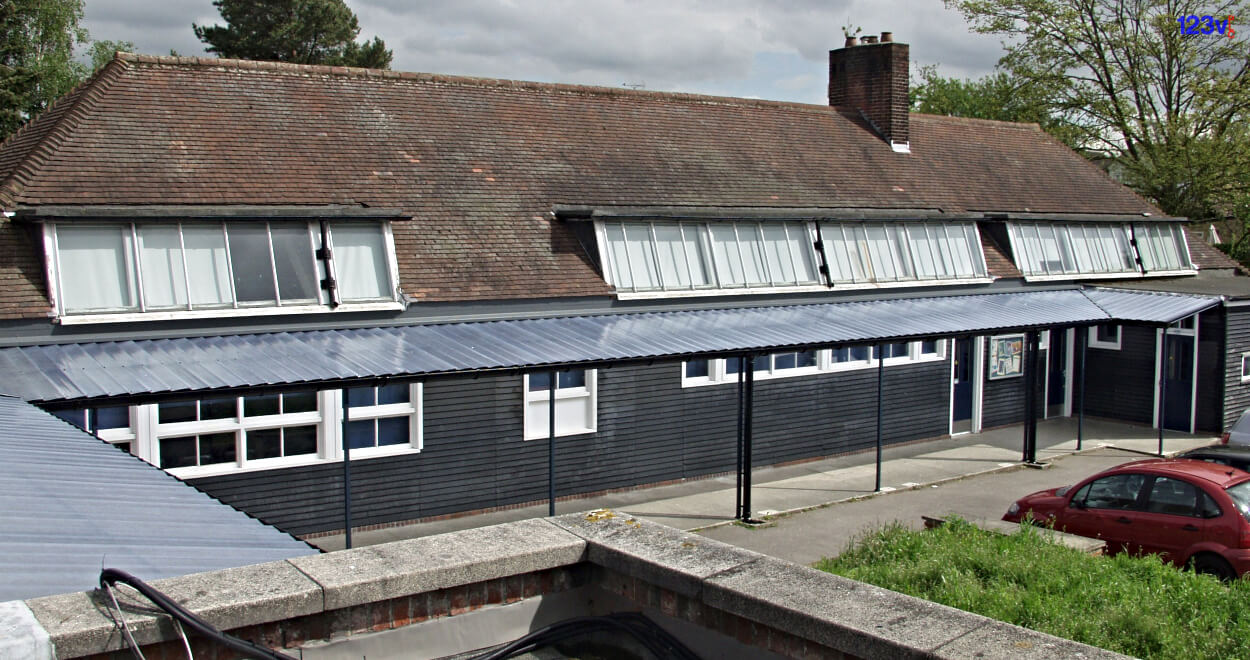 Covered Walkways for Schools ⓥ | 123v