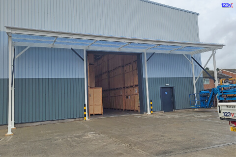 Commercial Loading Bay Canopy, Hertfordshire ⓥ| 123v
